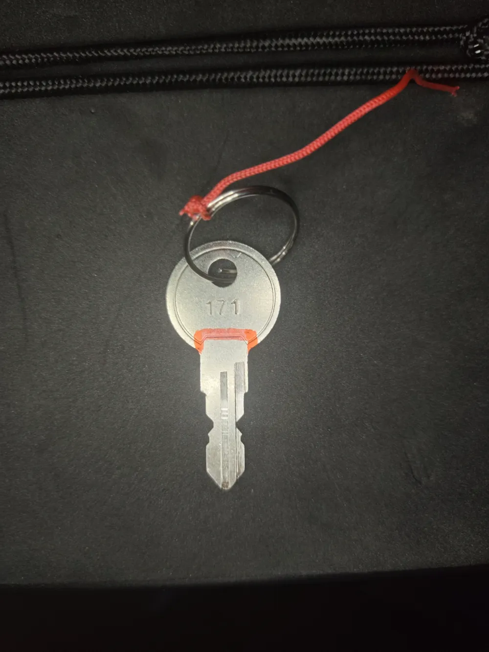 BETA BOX KEY SAFETY CAP/KEY INSERT by Exotech - MakerWorld