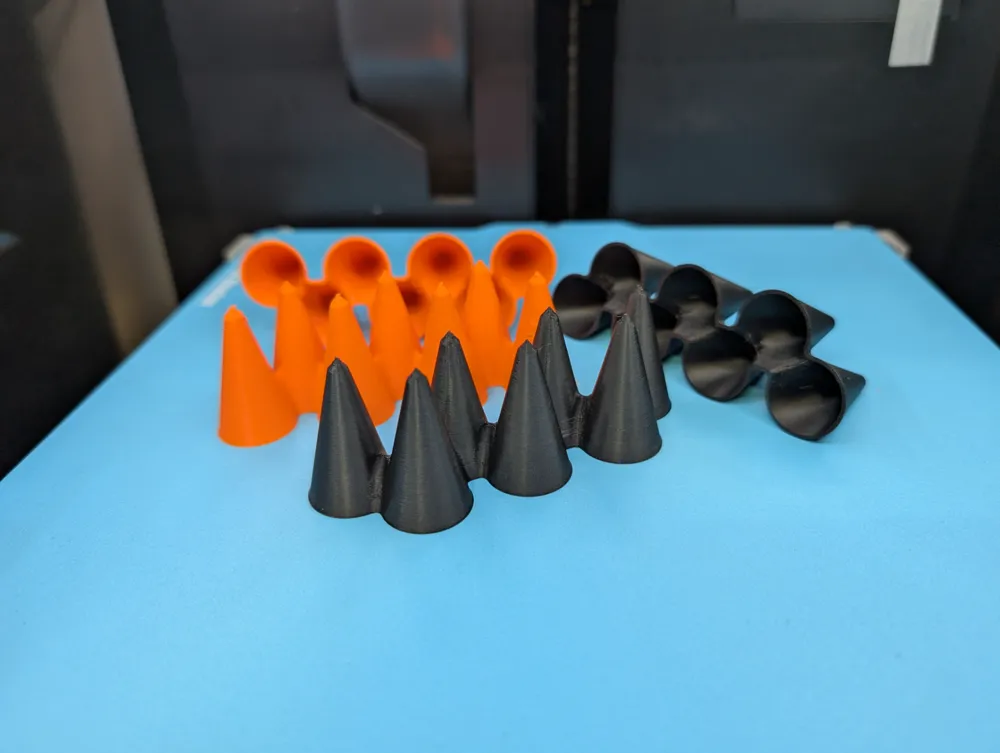 Multi Point Stackable Paint Cones by maDIOneMakerWorld: Download Free ...