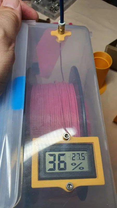 FILAMENT DRYBOX WITH MOISTURE METER AND 3D PRINTED BEARINGS by Richard ...