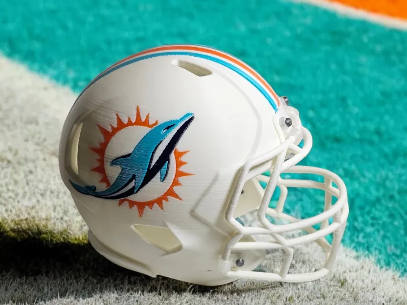 Miami Dolphins Football Helmet by animuL67 - MakerWorld