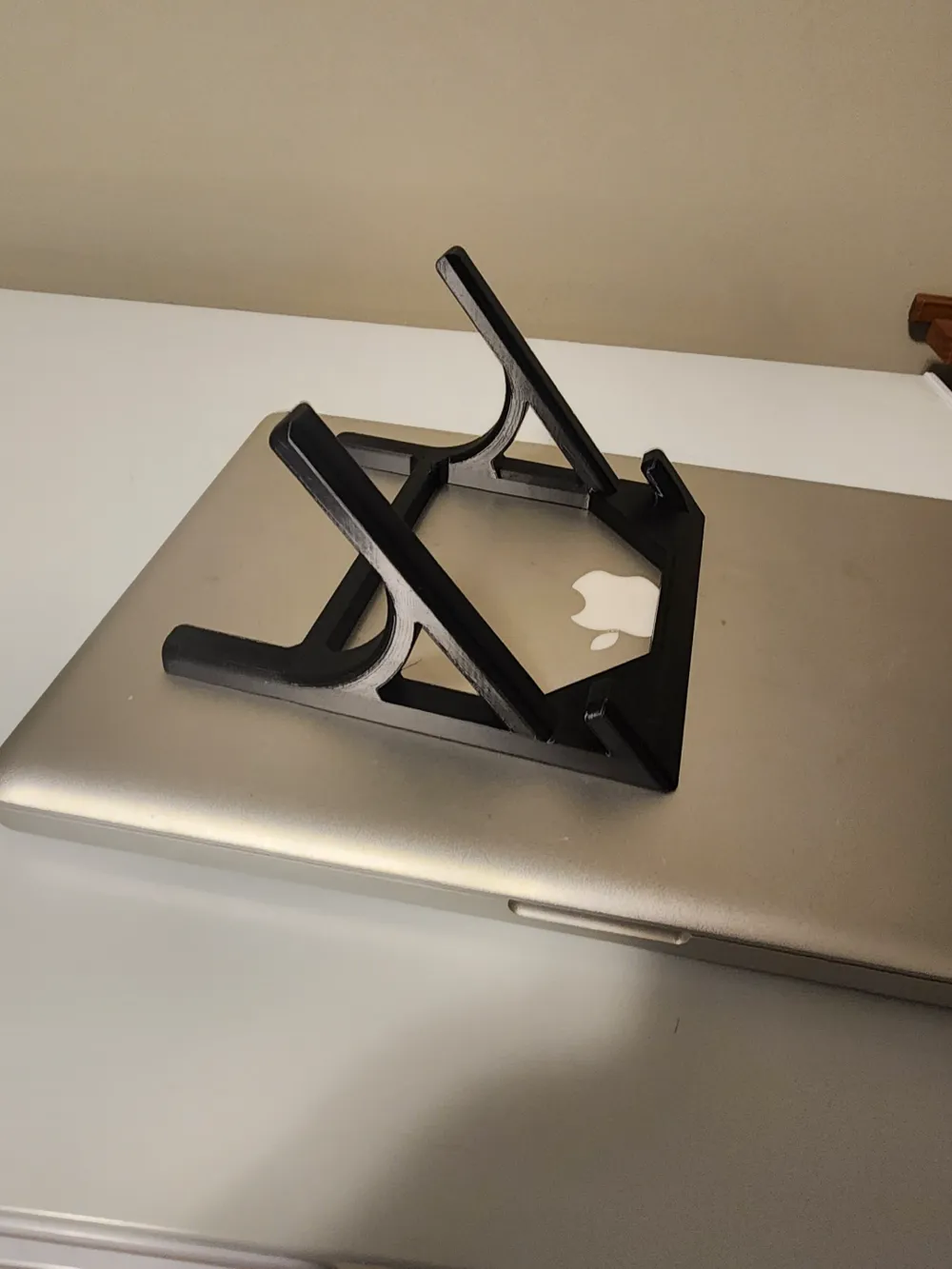Laptop/Tablet Stand/Riser (Multiple Sizes) 40 - Free 3D Print Model ...