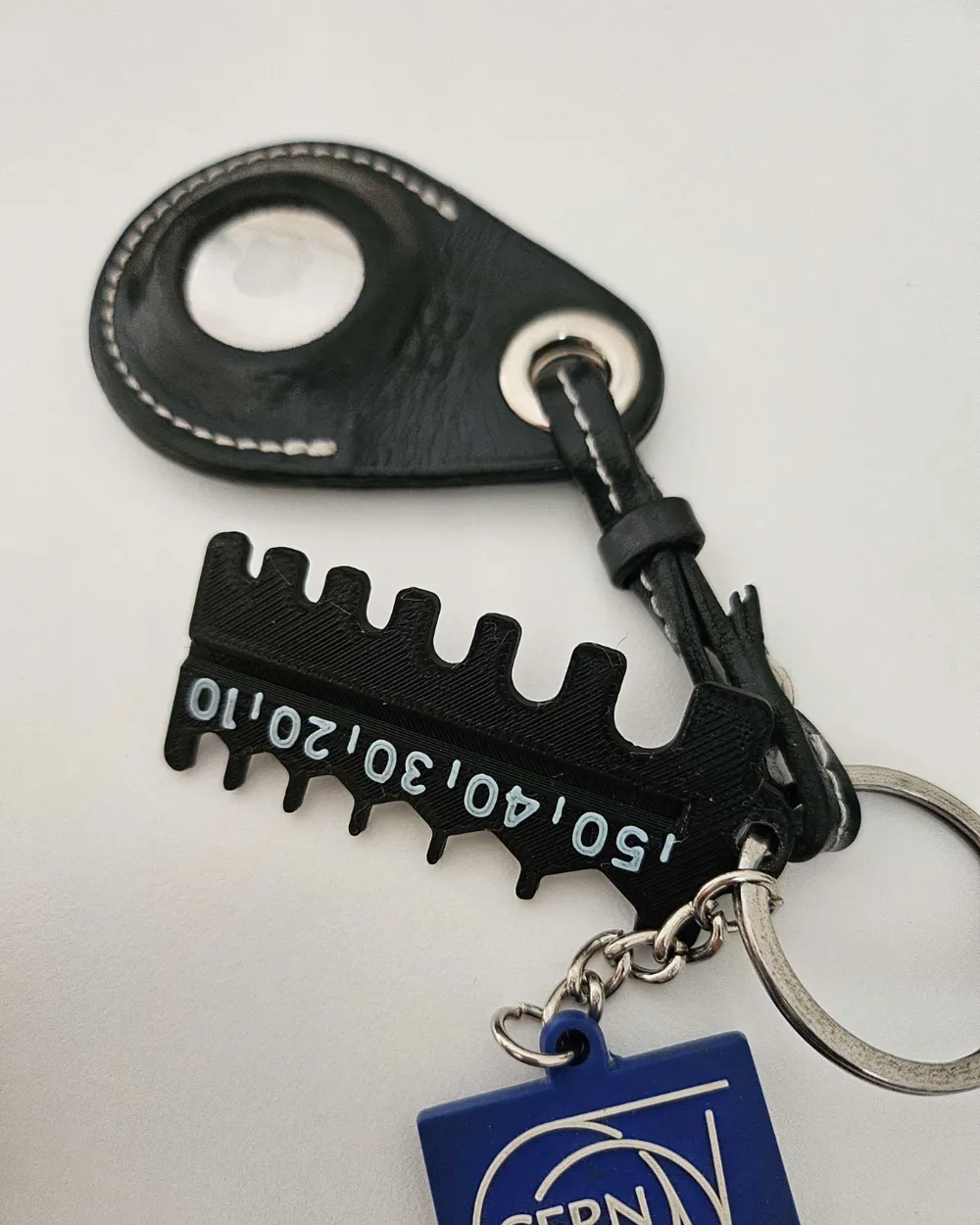 Metric Screw Keychain by noahsleepy - MakerWorld