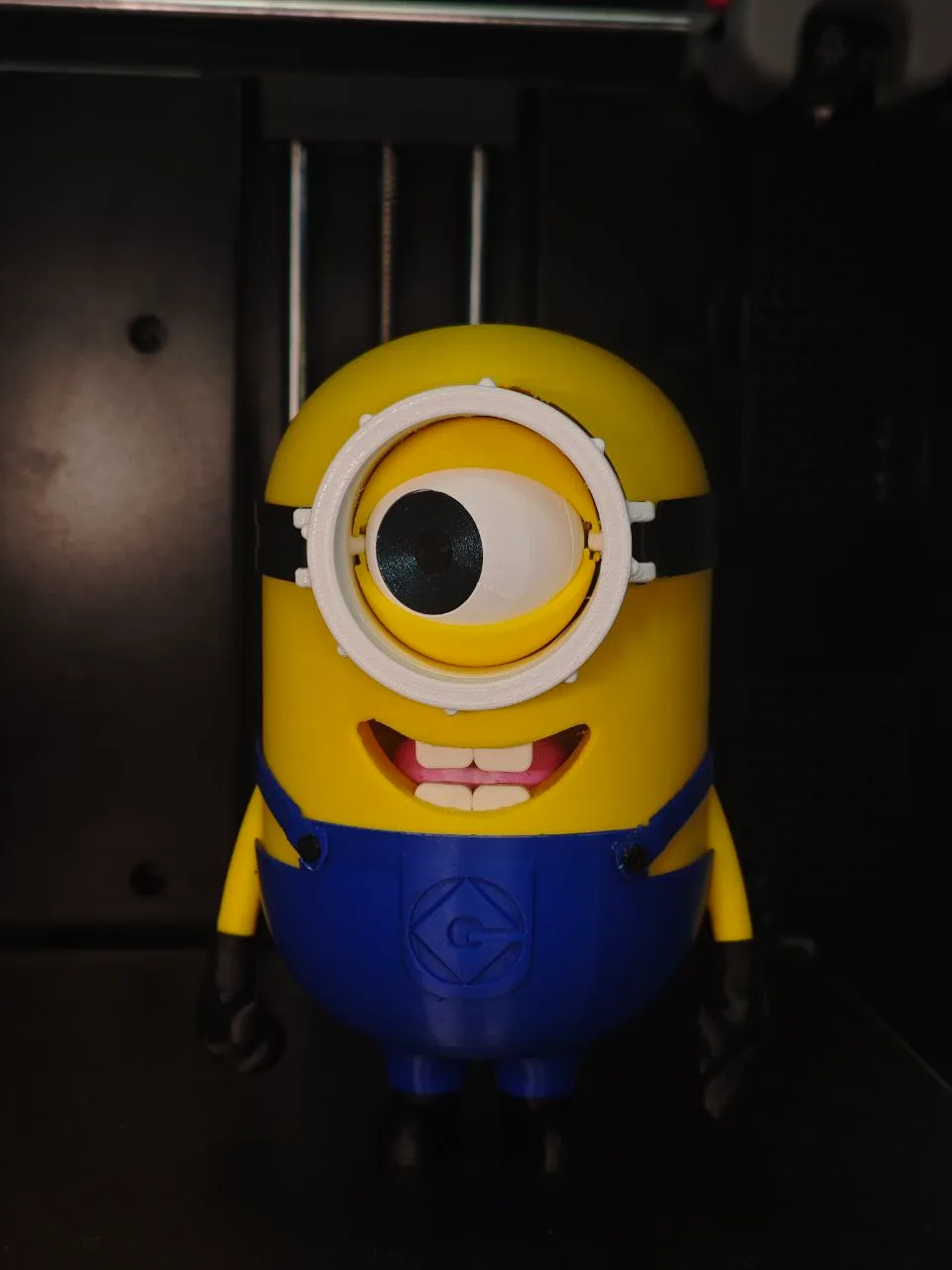 Minion Stuart - Free 3D Print Model - MakerWorld