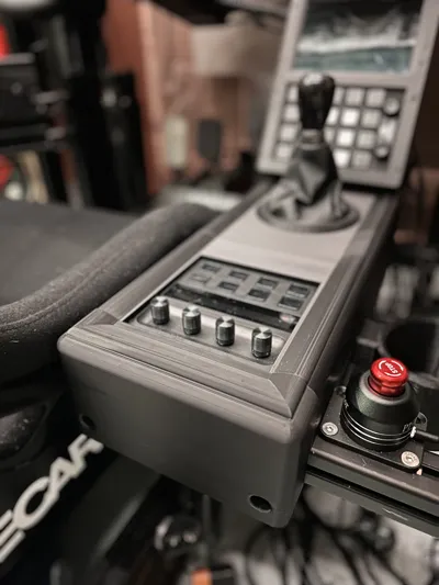 4080 Sim Rig Center Console - Free 3D Print Model - MakerWorld
