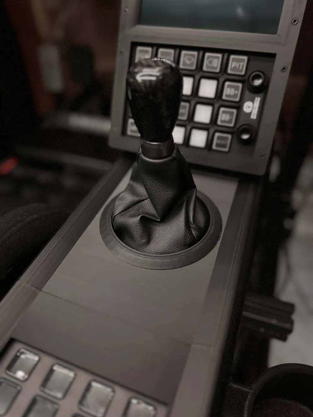 4080 Sim Rig Center Console - Free 3D Print Model - MakerWorld