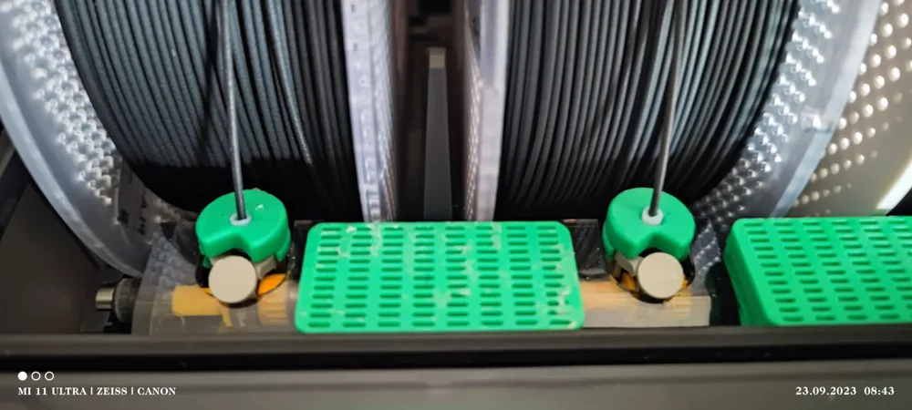 AMS Filament Guide by lou.cifer - MakerWorld