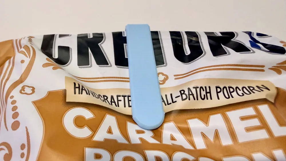Modern Bag and Chip Clip - Print in Place - Free 3D Print Model ...