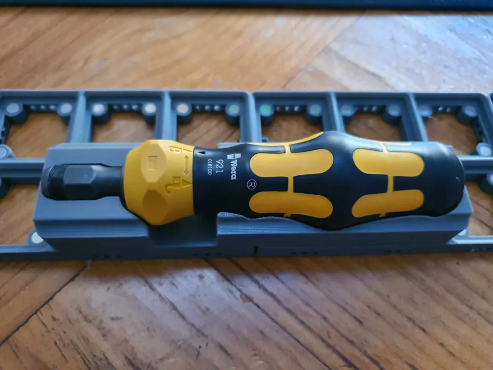 Wera 921 Impact Screwdriver Gridfinity Insert by Binny - MakerWorld