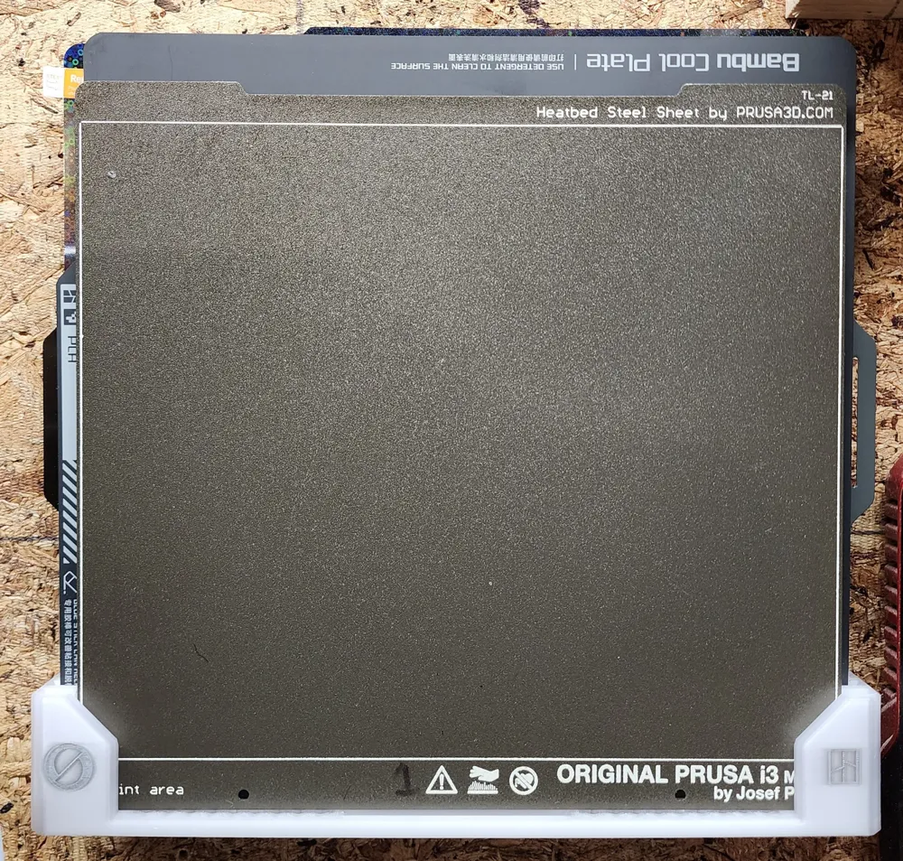 Build Plate Wall Mount for both X1C\P1P and MK3/4 by addohm - MakerWorld