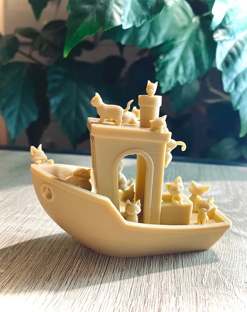 Crazy Cat Benchy by Settlers MakerWorld: Download Free 3D Models