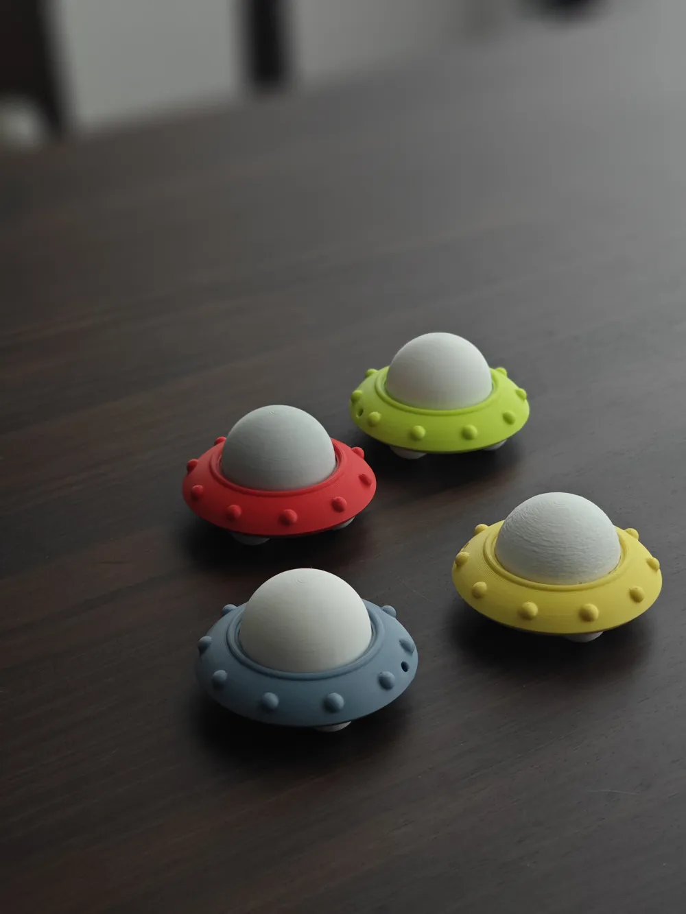 UFO Clicker Keychain - Free 3D Print Model - MakerWorld