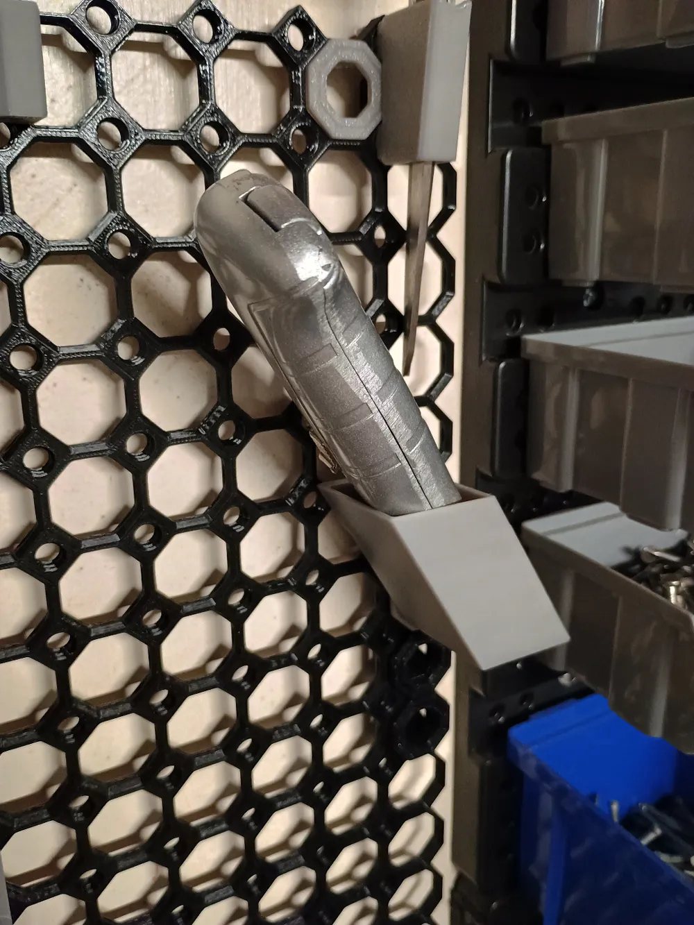 Multiboard box cutter angled holder Remixed by Nigel Tufnel - MakerWorld