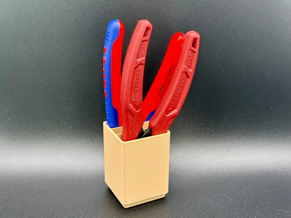 Gridfinity Flush Cutter Holder by Hopper_Dropper MakerWorld: Download ...