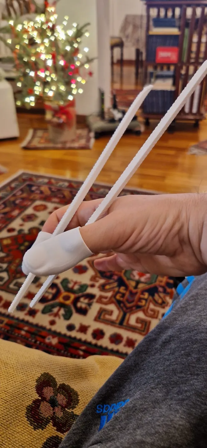 chopsticks with finger caps Remixed by f.lamonica - MakerWorld