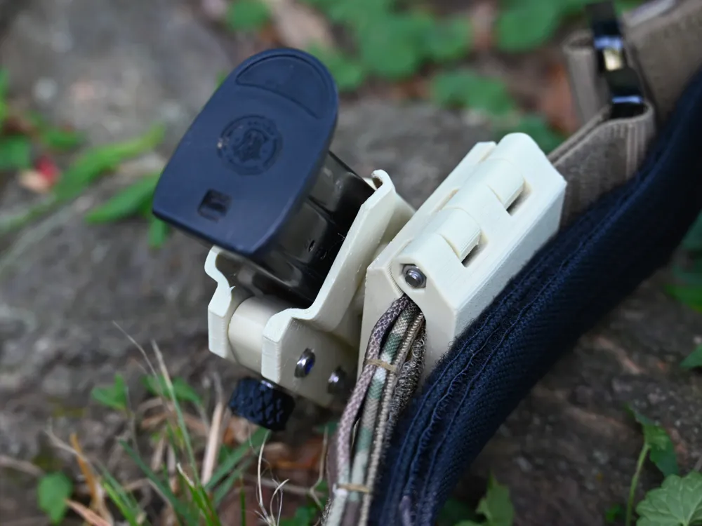 Comp Style Magazine Carrier - Free 3D Print Model - MakerWorld