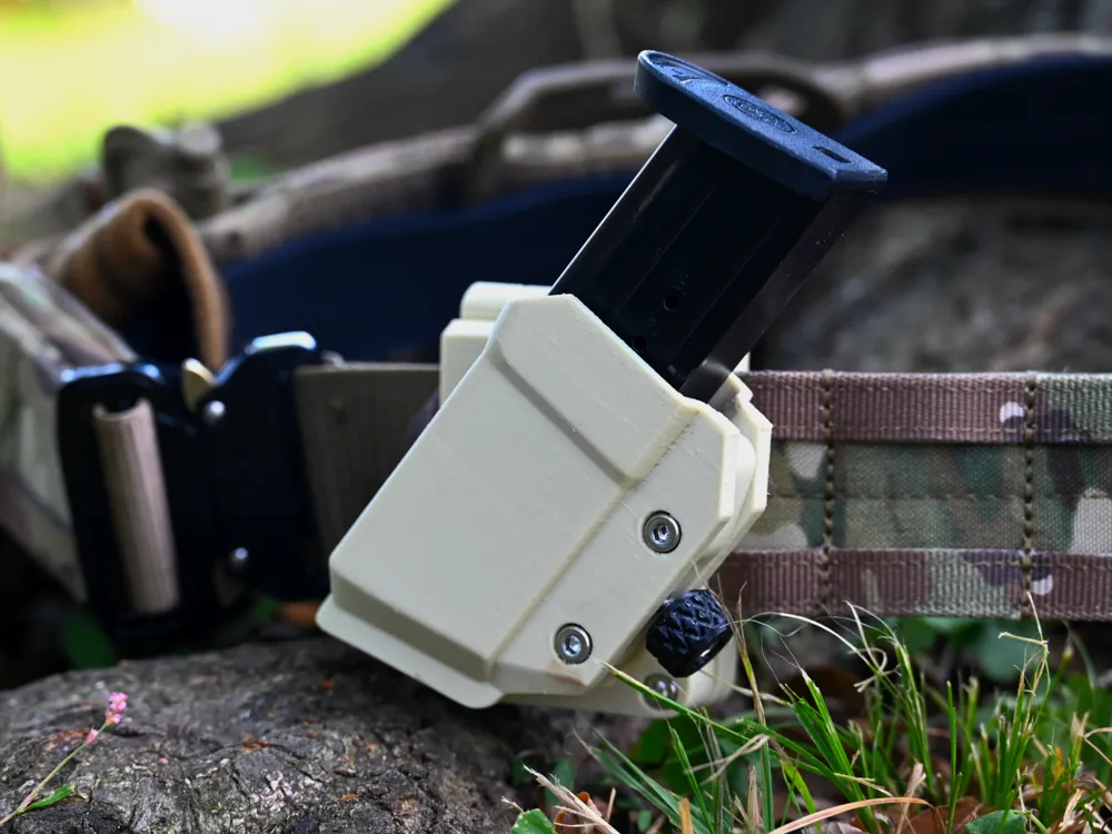 Comp Style Magazine Carrier - Free 3D Print Model - MakerWorld