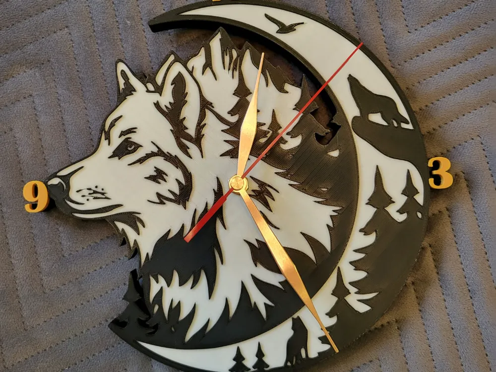 Wolf Clock by midar3d MakerWorld: Download Free 3D Models