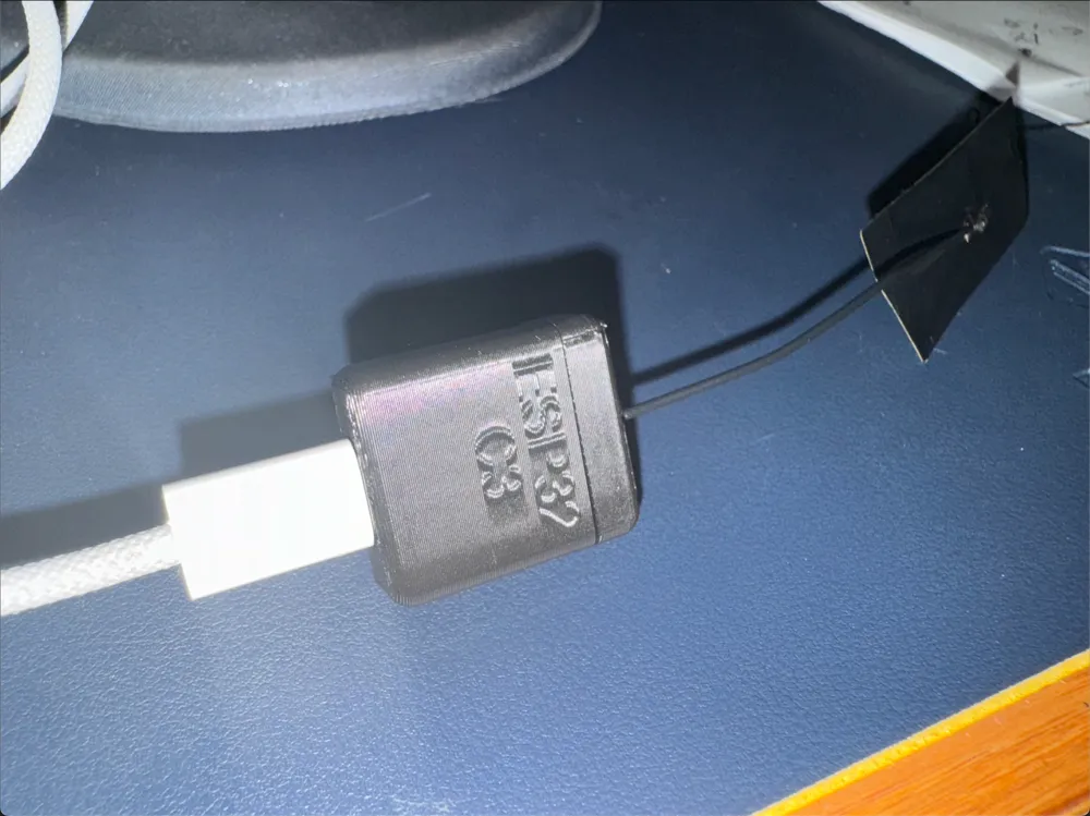 Seeed Studio Xiao ESP32C3 Minimal Enclosure Remixed by drewber09 ...