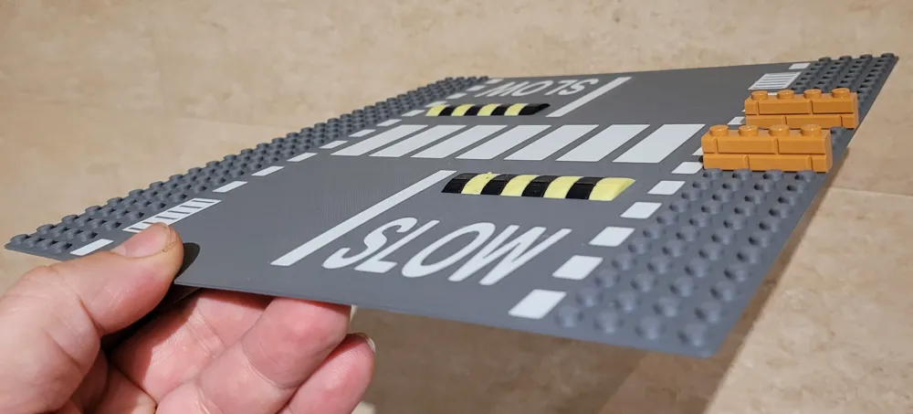 base plate for bricks "Pedestrian Crossing" by Shinjy01 - MakerWorld
