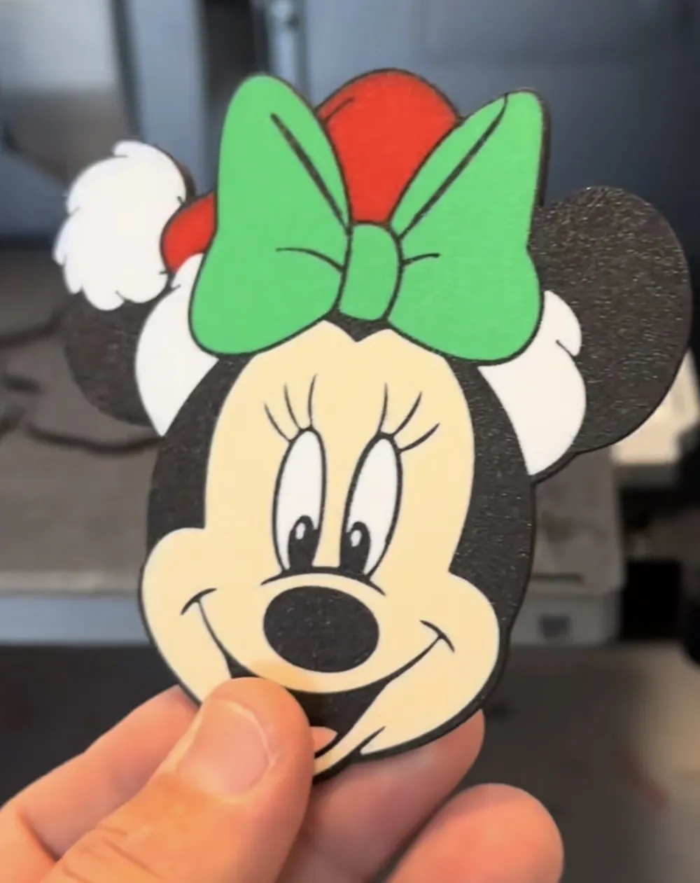 Disney Holiday Magnets - Free 3D Print Model - MakerWorld