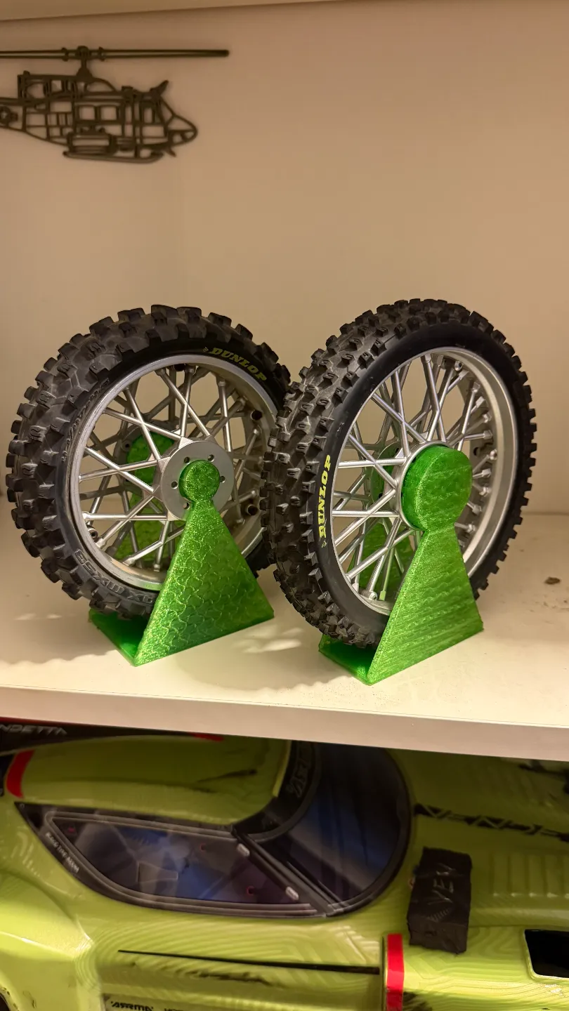 Losi ProMoto Tire Stands by Stryker - MakerWorld