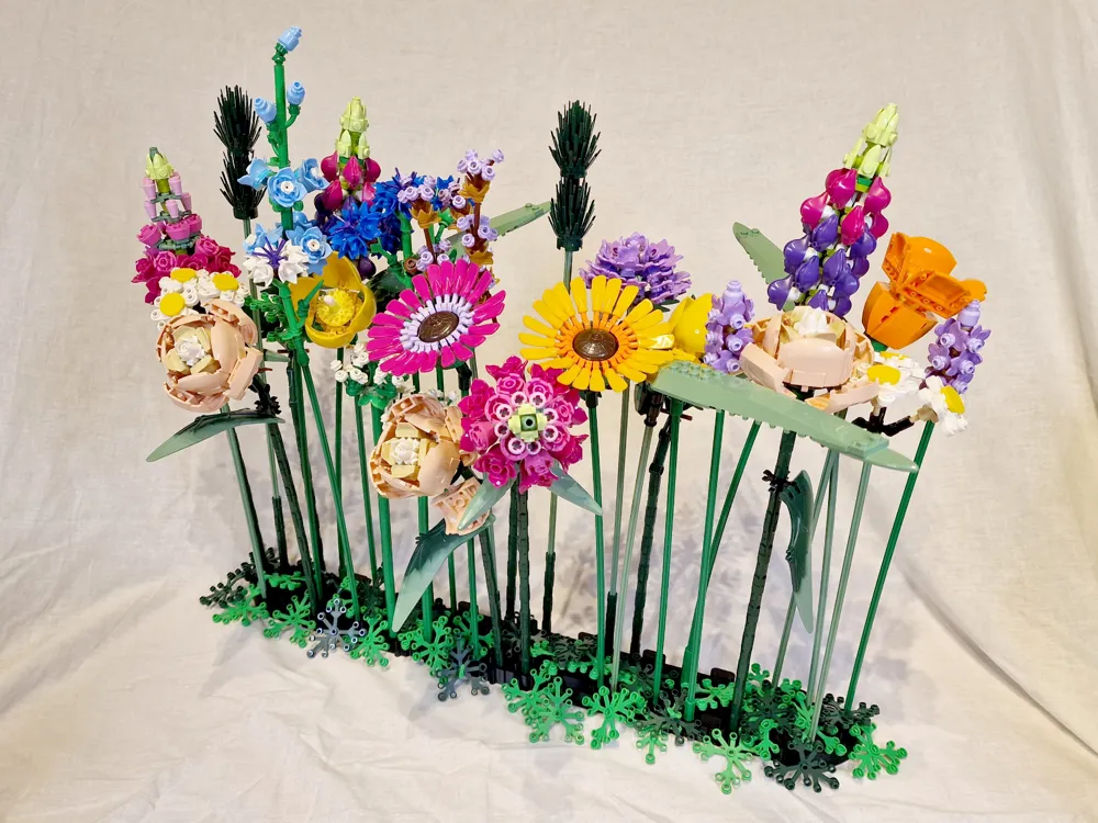 Flower Holder System compatible with Legos Bouquet by Henrik MakerWorld ...