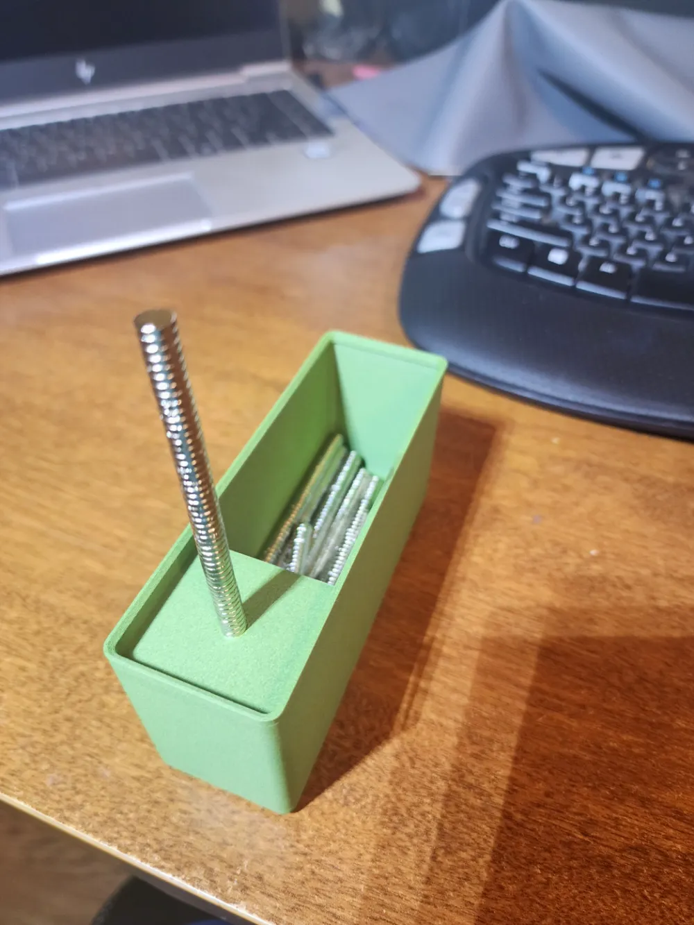 Gridfinity Magnet Bin & Alignment Tool by crackFinder - MakerWorld