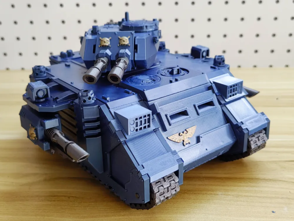 Warhammer 40k Predator Tank, fully movable tracks by 喵匠Meowcraft ...
