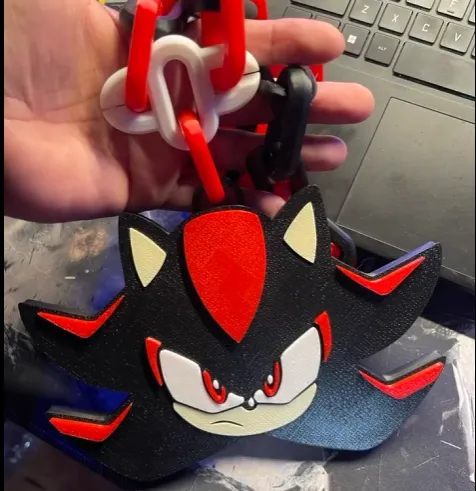 Sonic the Hedgehog (Shadow)Oversized Logo 4 Chain by Malverde ...