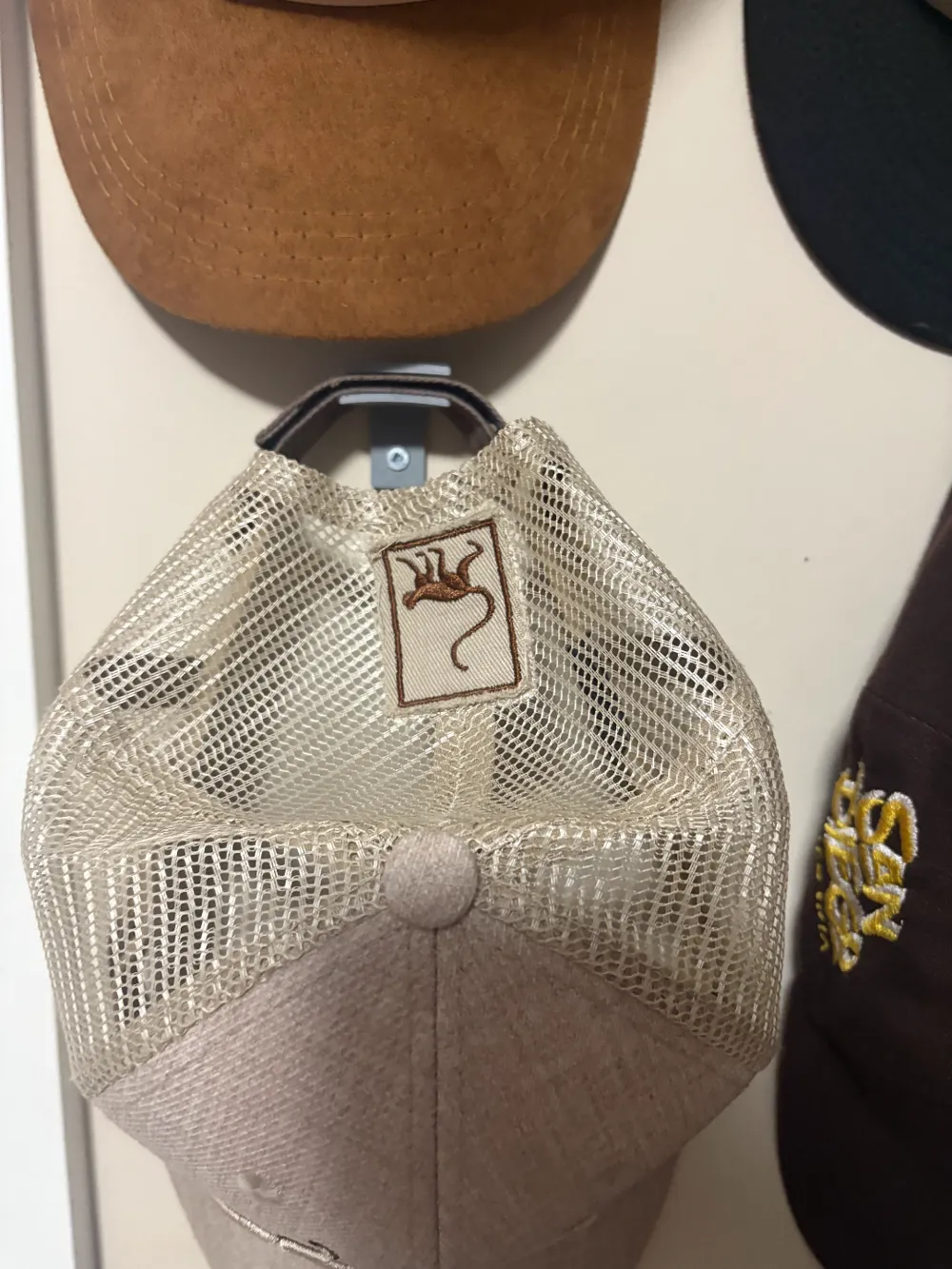 hat hanger by many-col - MakerWorld