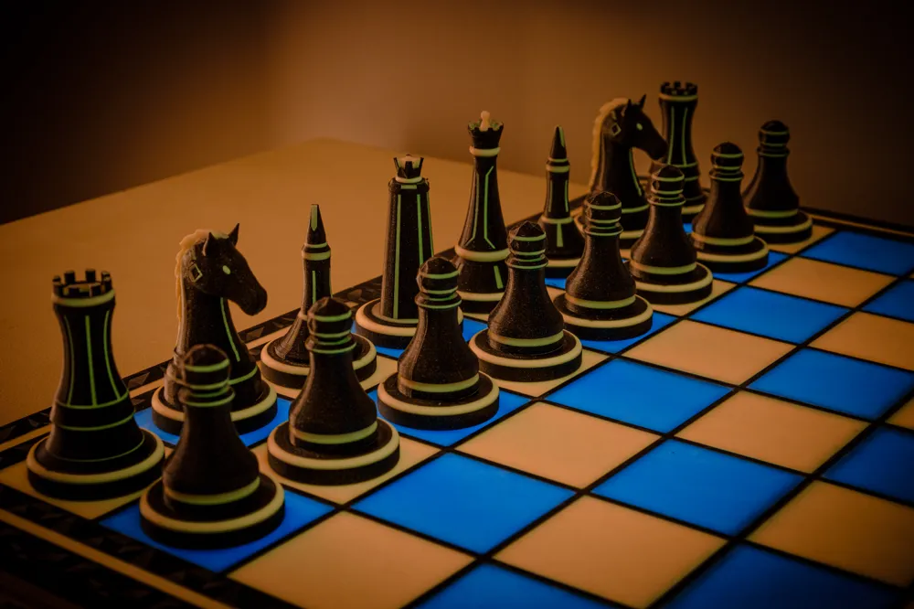 TRON themed Chess Set by CreeaFabra MakerWorld: Download Free 3D Models