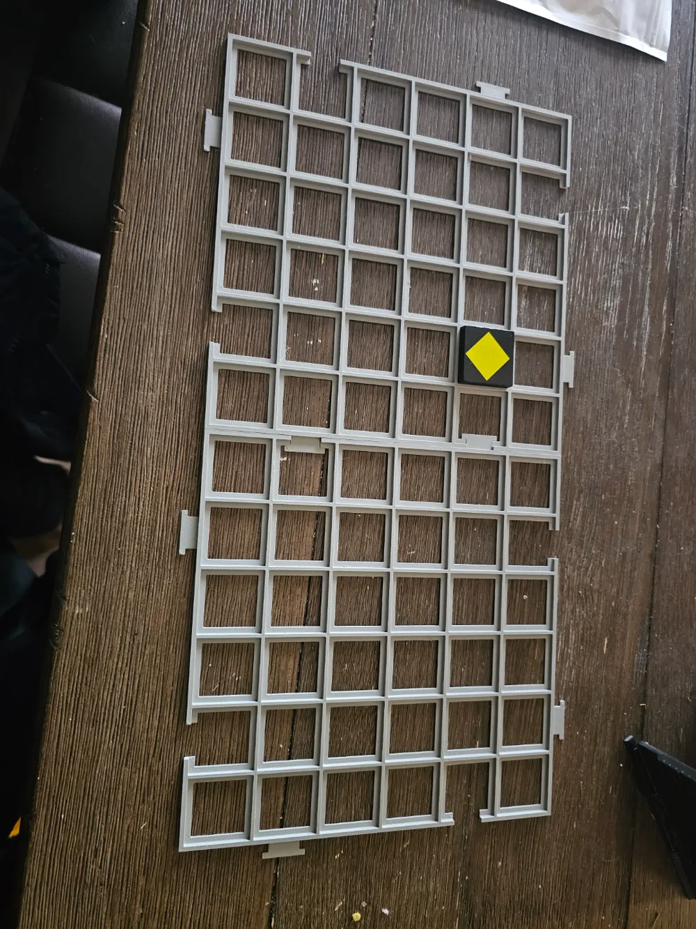 Qwirkle Expandable Grid by Ryschweitzer - MakerWorld Qwirkle Expandable Grid by Ryschweitzer - MakerWorld