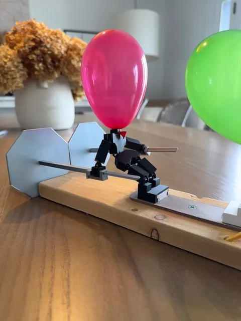 Robot Fight (Version 1) - Free 3D Print Model - MakerWorld