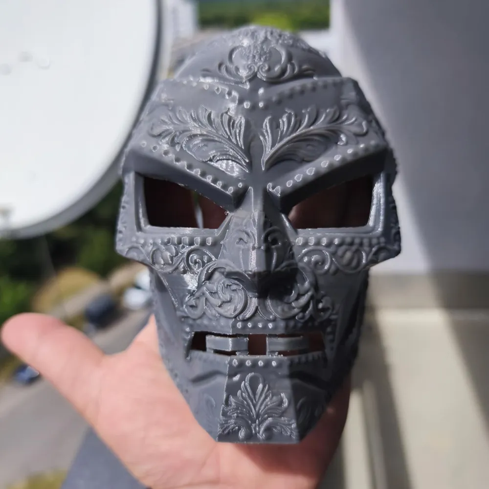 Dr.Doom "Deluxe" Ornamental Face Mask by DonDraq MakerWorld: Download ...