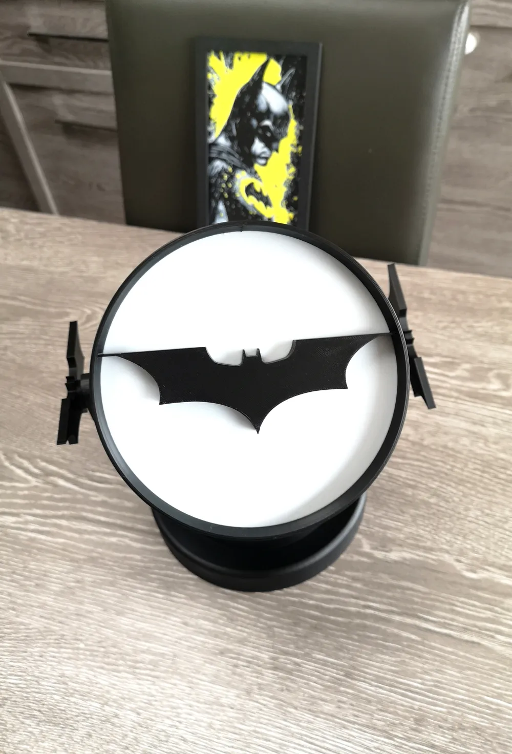 Batman Lamp with Bat-Signal projection - Free 3D Print Model - MakerWorld