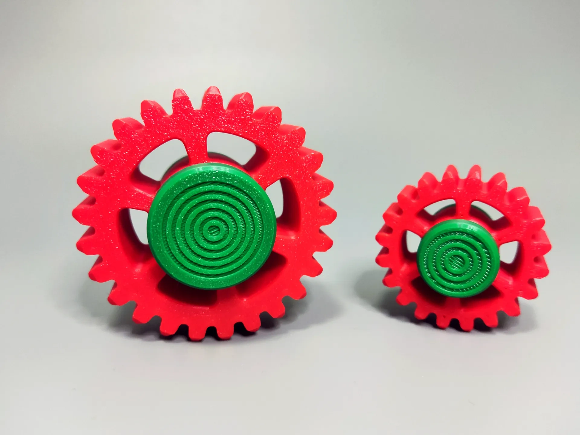 Single Gear Finger Fidget by PandaMaker - MakerWorld