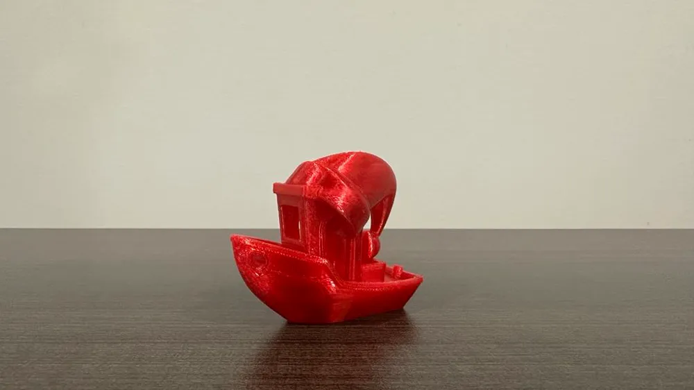 3D Benchy with Santa Claus Hat - AAG Remixed by AAG3D - MakerWorld