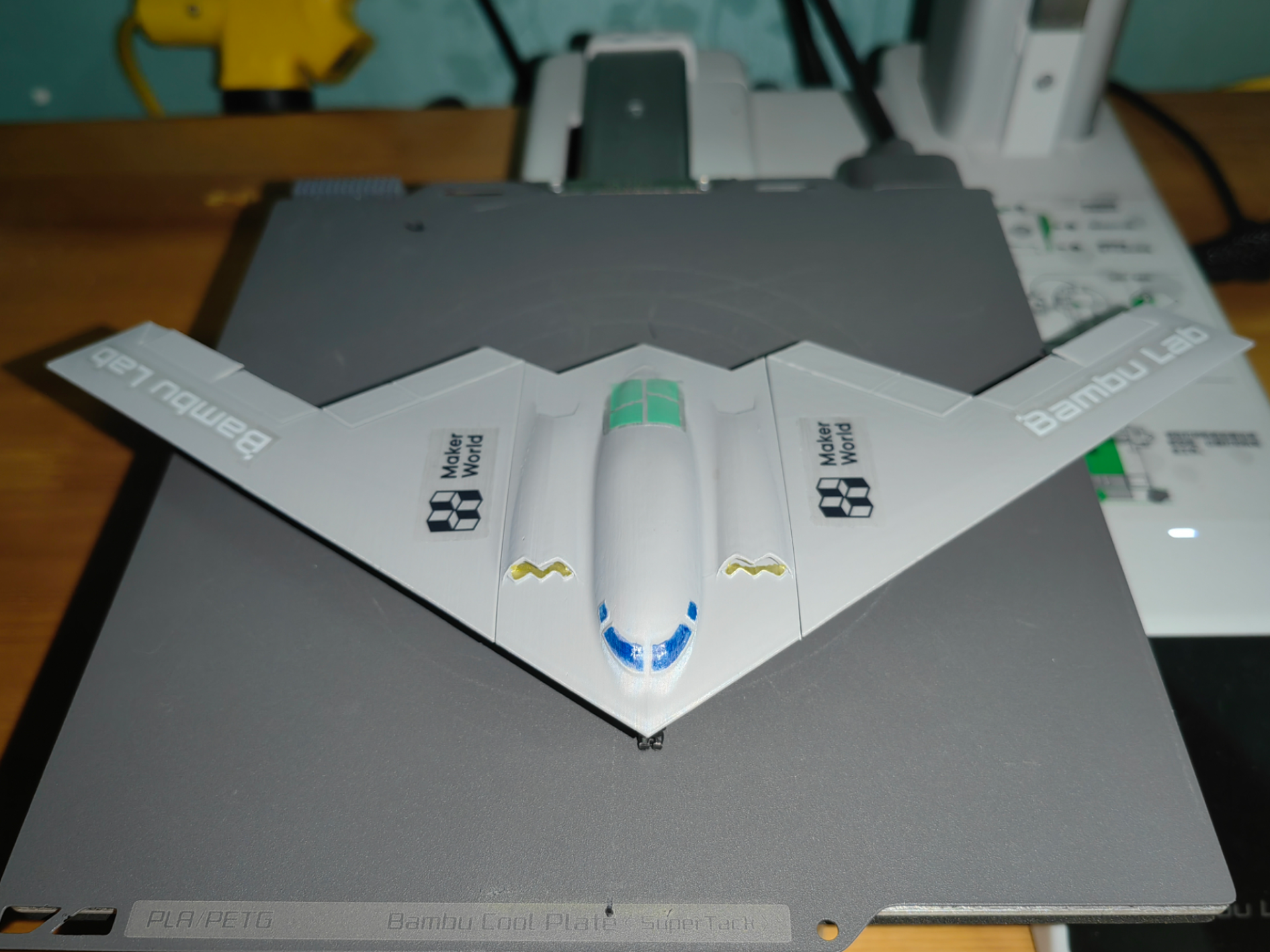 B2 (Spirit) Stealth Bomber - Assembly Version by 天门计划 MakerWorld ...