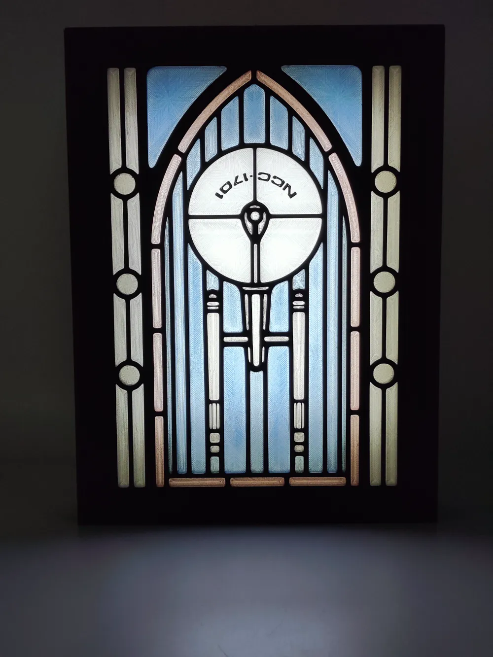 Star Trek Enterprise Stained Glass Lightbox by The Crafty Maker - MakerWorld