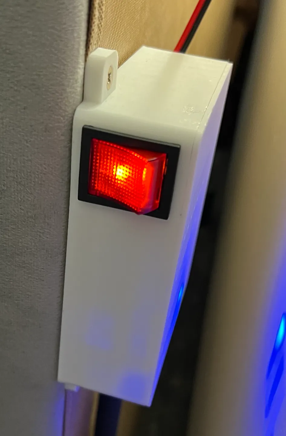 Integrated 12V PSU enclosure by Ordanicu Industries MakerWorld ...