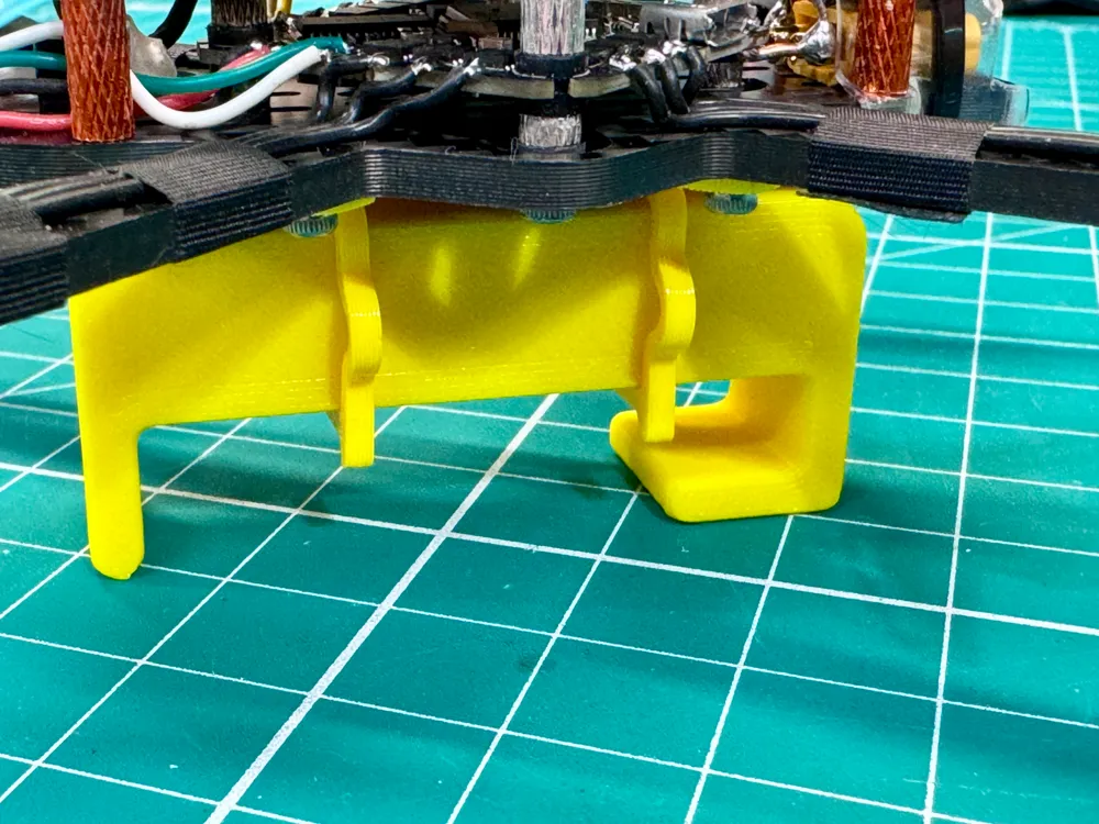 Drone Hanger by Schome1 - MakerWorld