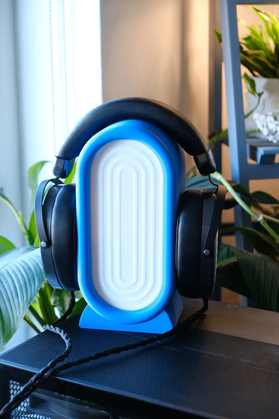 Modern headphone rest with light. Headphone stand by Abstractia Design ...