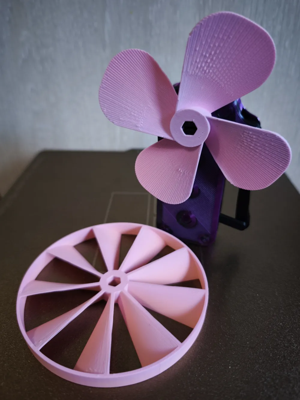 Hand-Powered Mechanical Fan — 3D Printable Project - Free 3D Print ...