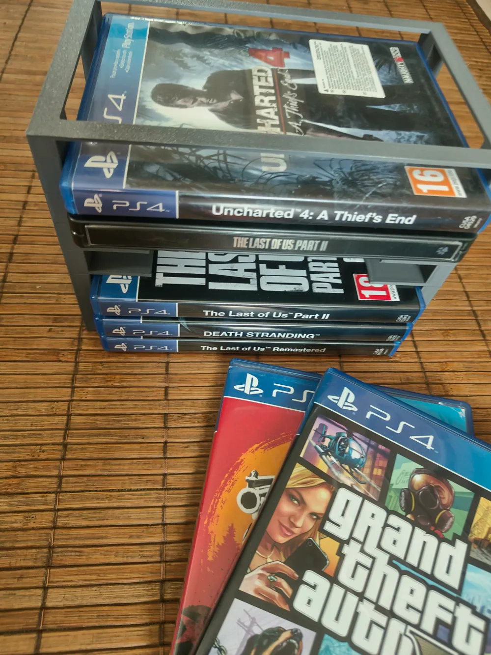 Stackable PS4/PS5 games rack by Jack MakerWorld: Download Free 3D Models