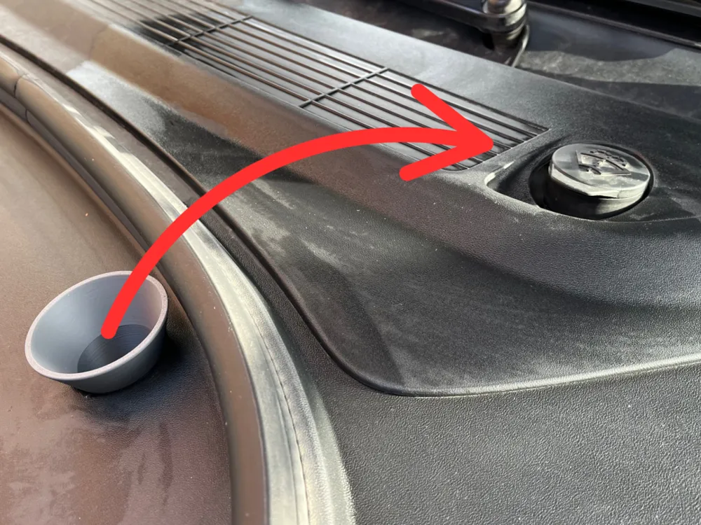 Compact Funnel for Tesla Model 3 Frunk by EGOE - MakerWorld