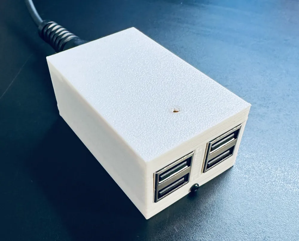 4-Port USB Hub for AMS – Connect Webcams & More by IamViewty MakerWorld ...