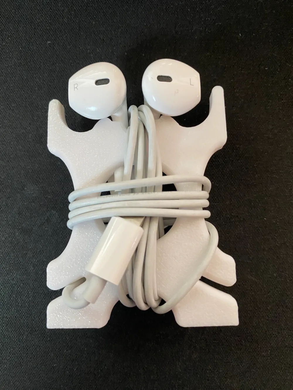 Earbud Holder / Wrap by jWilli - MakerWorld