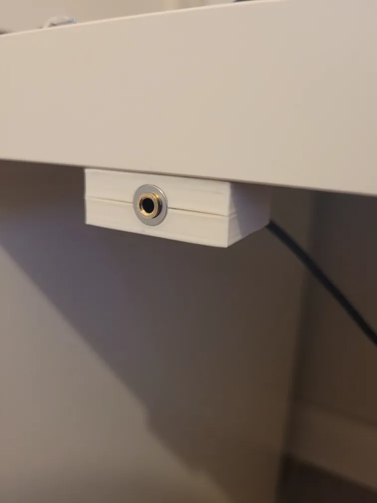 Amazon Basic Aux Extension Mount Housing by 3D Accessory - MakerWorld