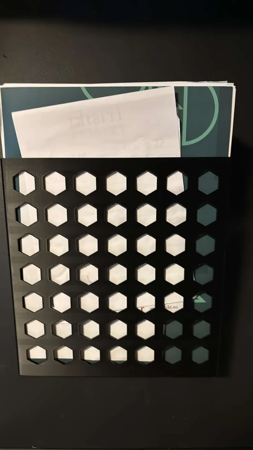 wallmounted dokument holder (a4) by Kiraryh MakerWorld: Download Free ...