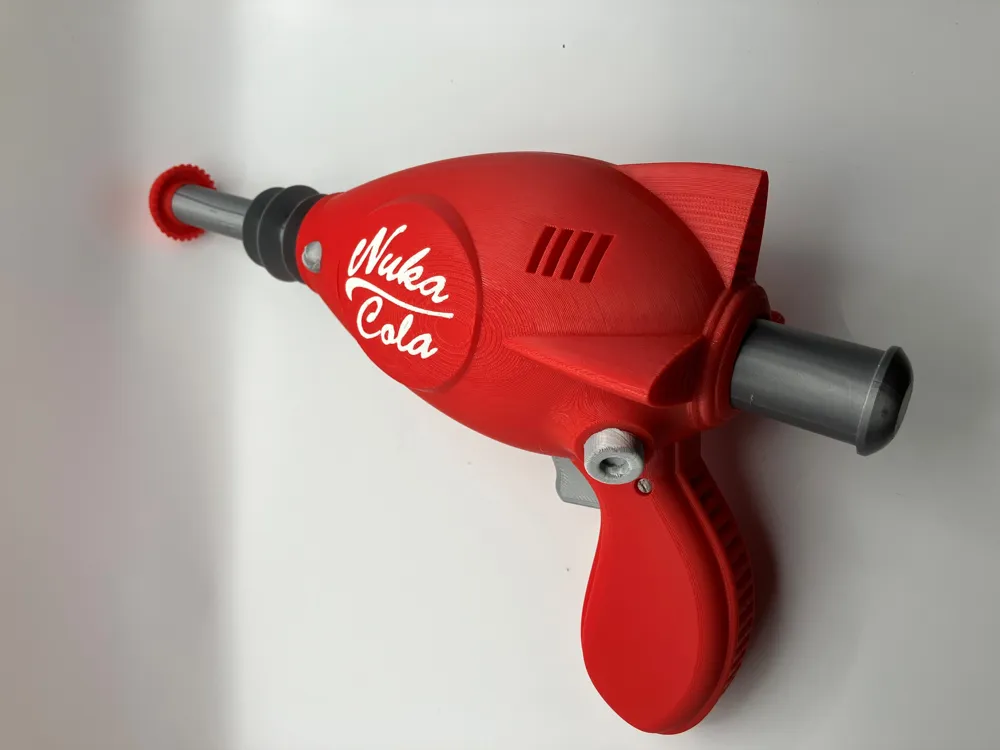 Nuka Cola Thirst Zapper Squirt Gun (from Fallout) by wonderpuddle MakerWorld: Download Free 3D ...